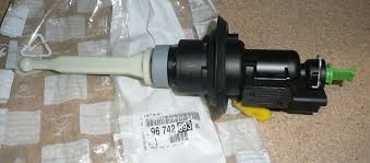 cilindro de clutch bomba pedal peugeot partner k9 rifter original ...
